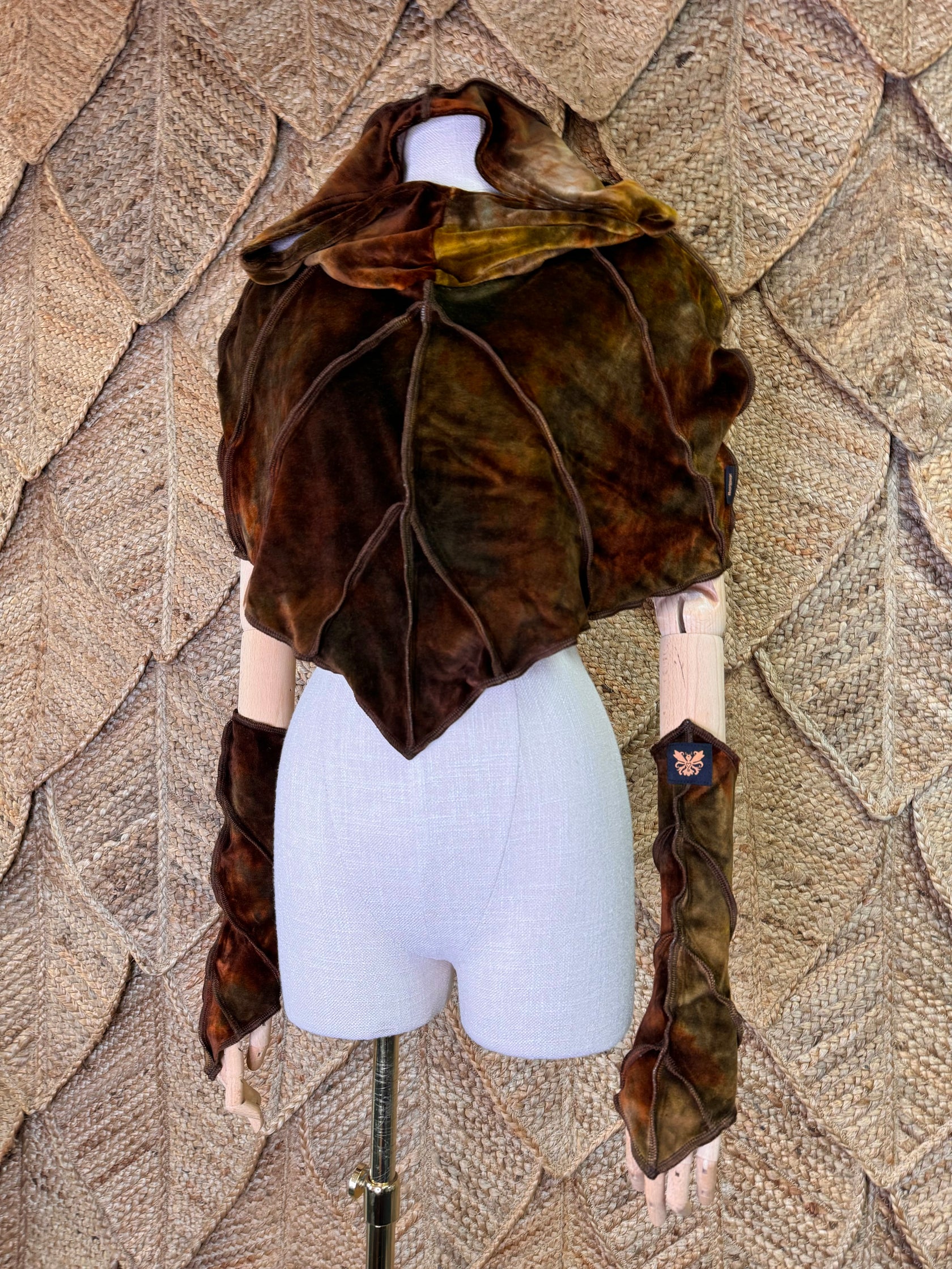 Ancient Rust Leafae Poncho Set – Hazelmage